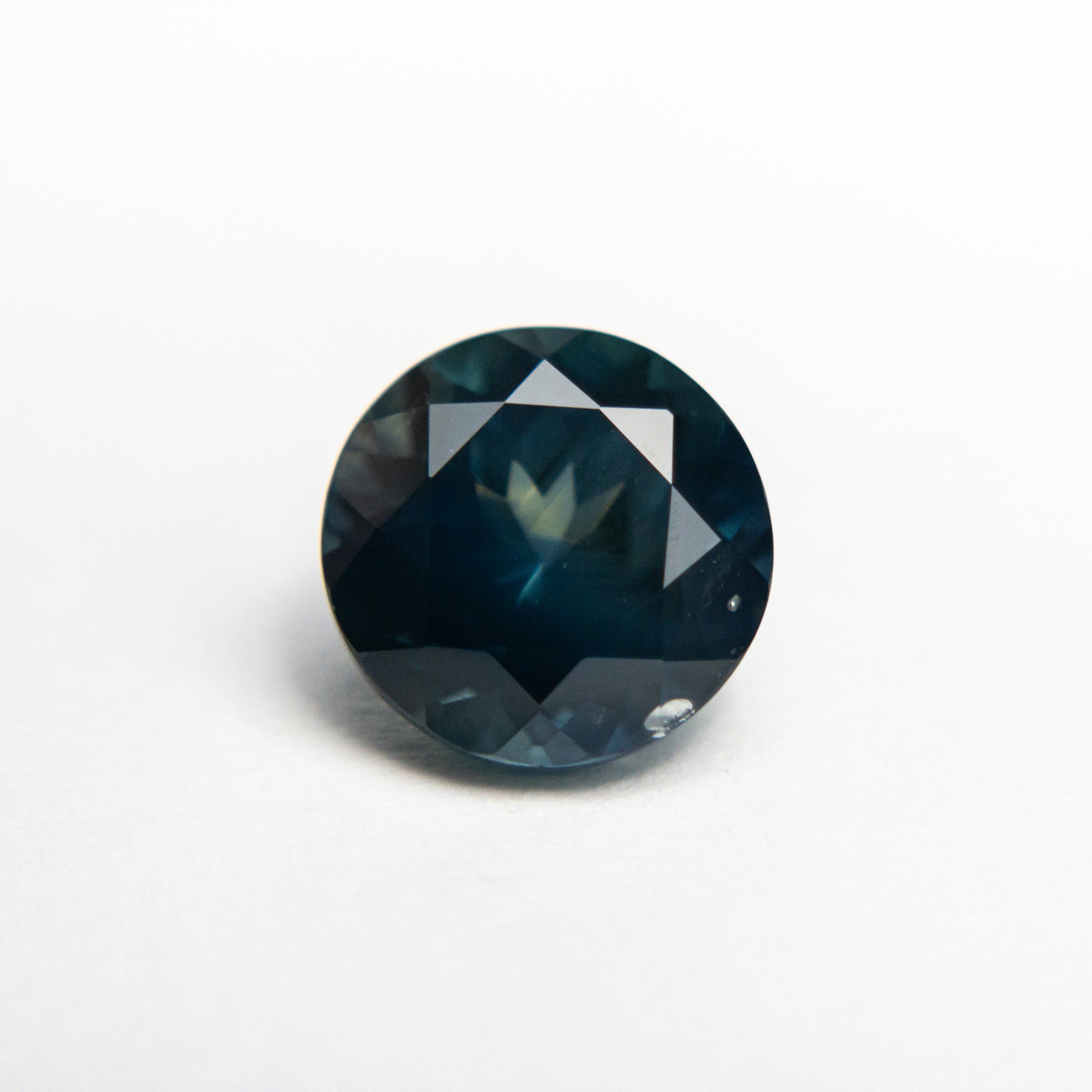 2.41ct 7.66x7.56x5.25mm Round Brilliant Sapphire 19945-01 – Emily ...