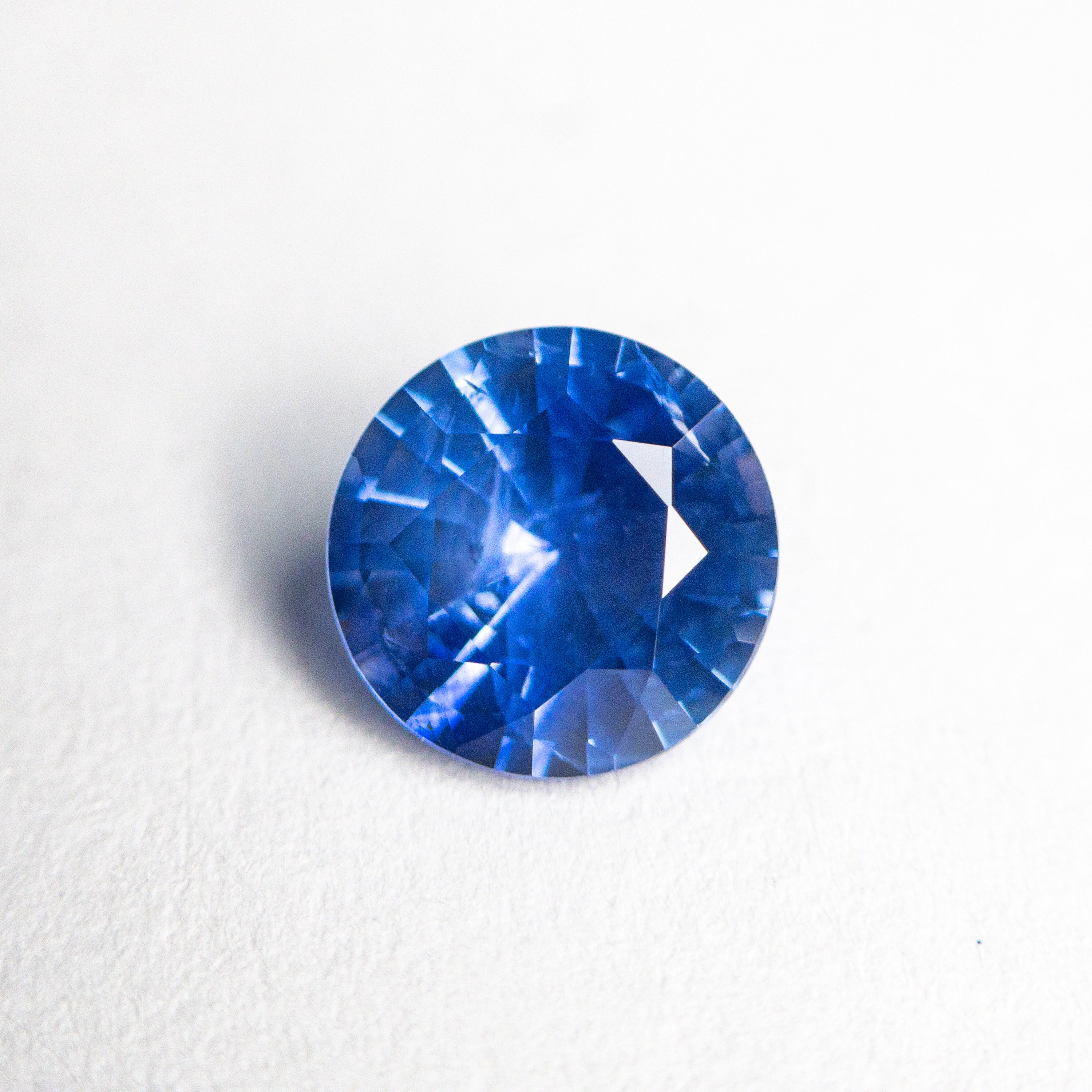 1.28ct 6.82x6.79x3.87mm Round Brilliant Sapphire 22510-01 – Emily ...