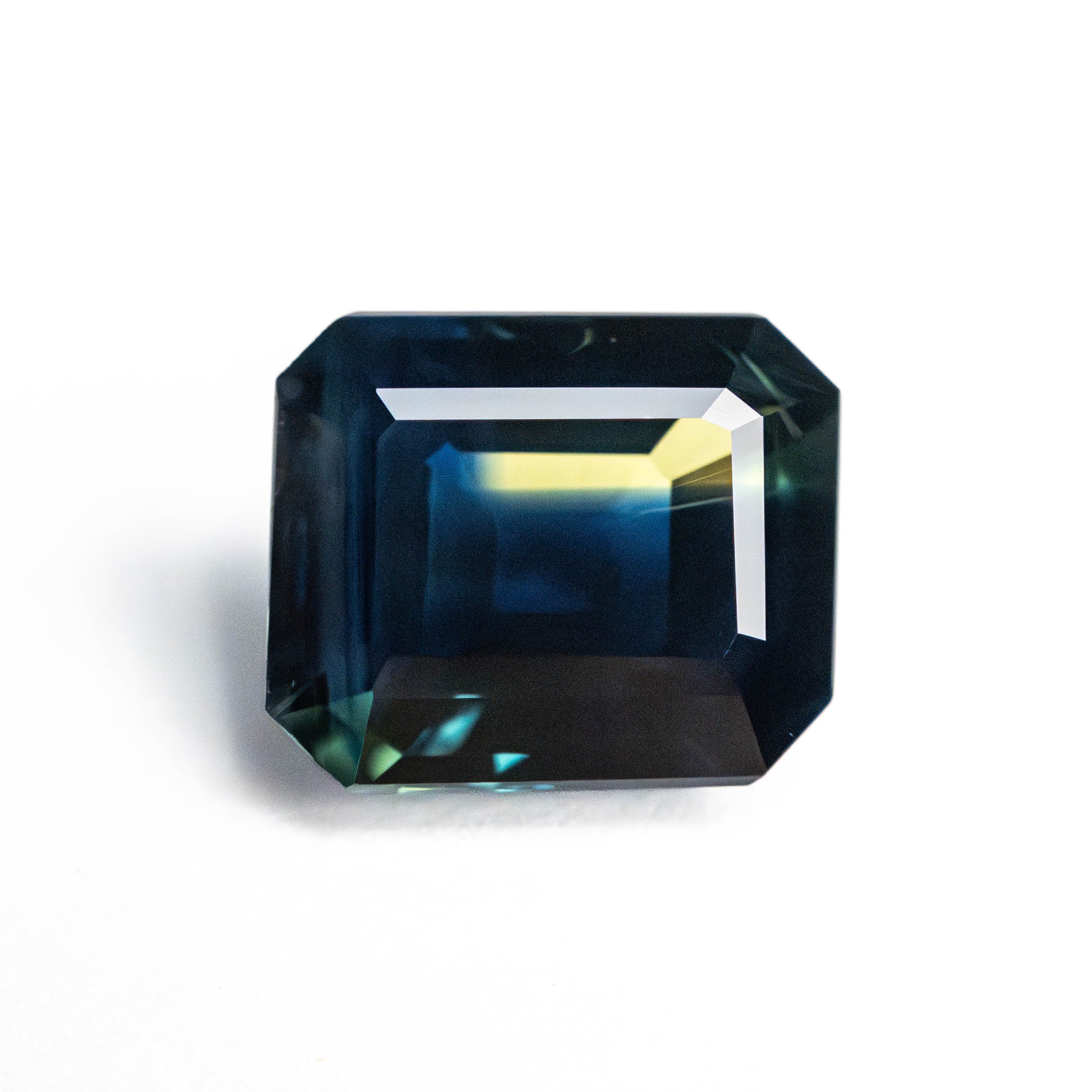 2.67ct 8.51x7.24x4.36mm Cut Corner Rectangle Step Cut Sapphire 25066-0 ...